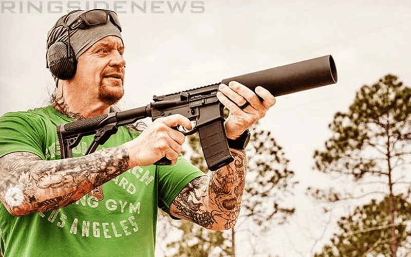 Michelle McCool Posts Several Candid Photos Of The Undertaker On His ...