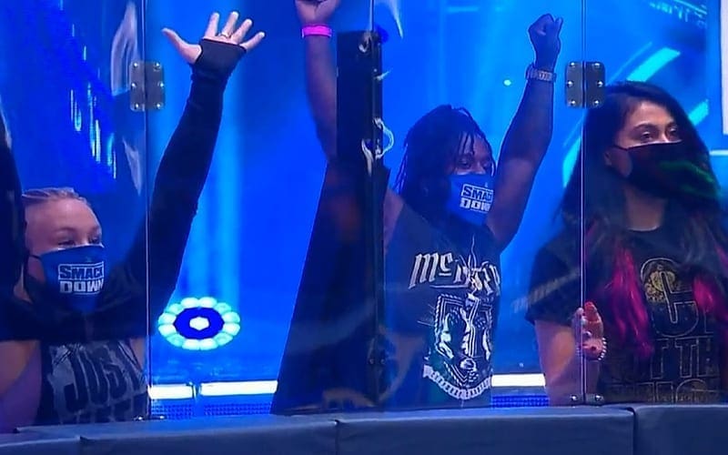 WWE Considering Interesting Method For More Crowd Noise During ...