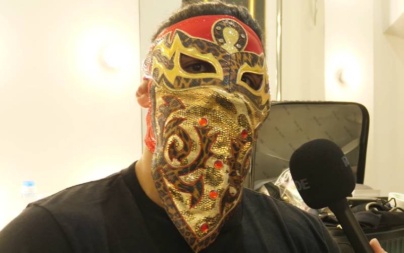 Bandido Officially Signs Contract With AEW