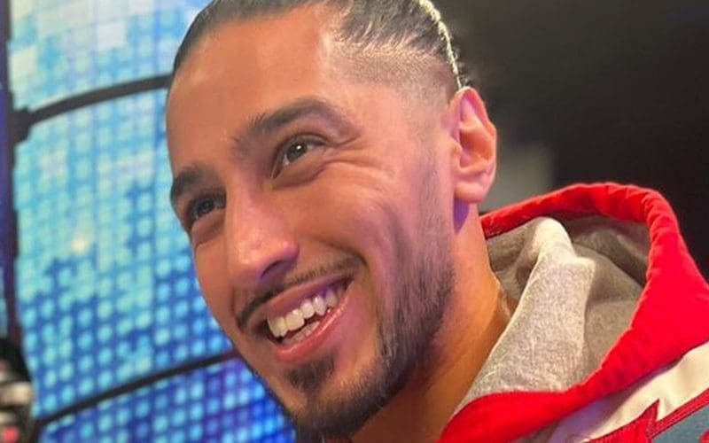 WWE Let Mustafa Ali Wrestle At SmackDown In Chicago