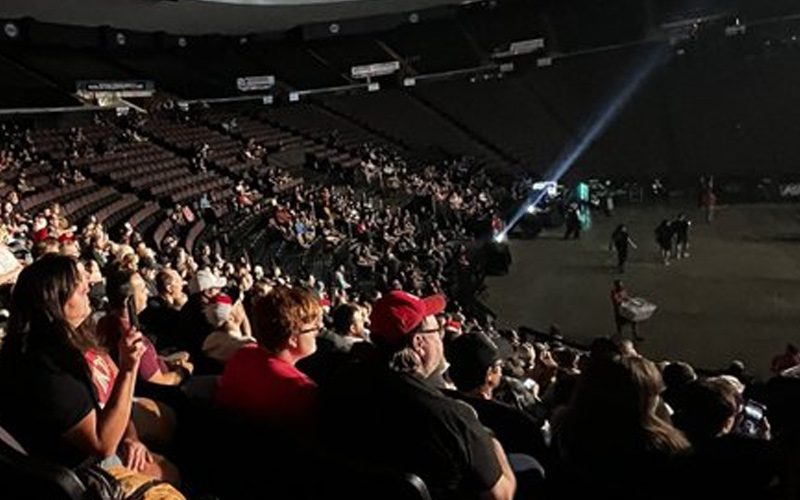 Fotos de la terrible participación en AEW Dynamite en las superficies ...