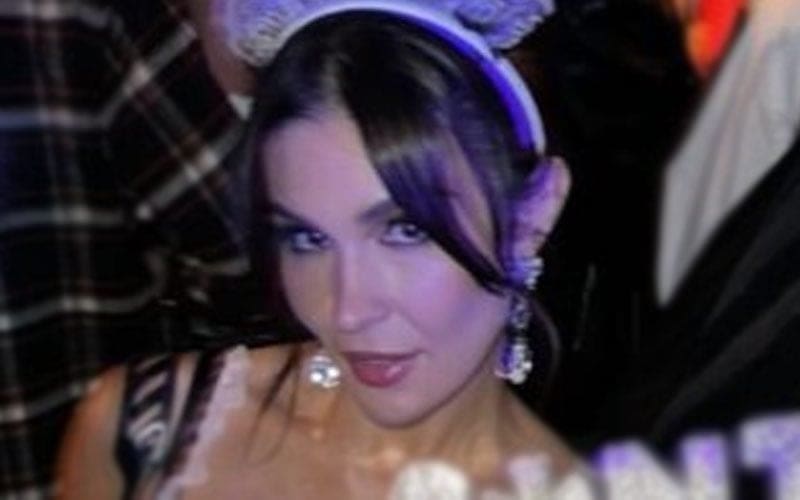 Cathy Kelley Rocks Risqué Halloween Costume With Incredibly Blunt Message