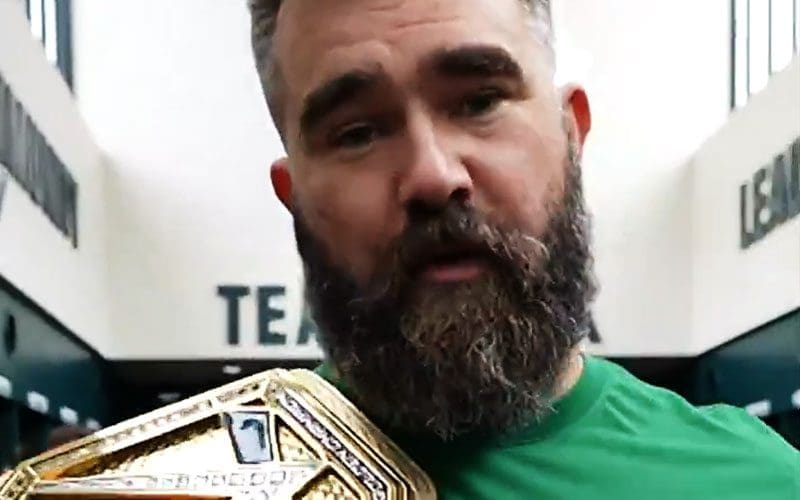 Snoop Dogg Entrusts The Philadelphia Eagles With The Golden WWE Title