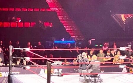 Unflattering Photo Depicts Underwhelming Attendance Adam Copeland's ...
