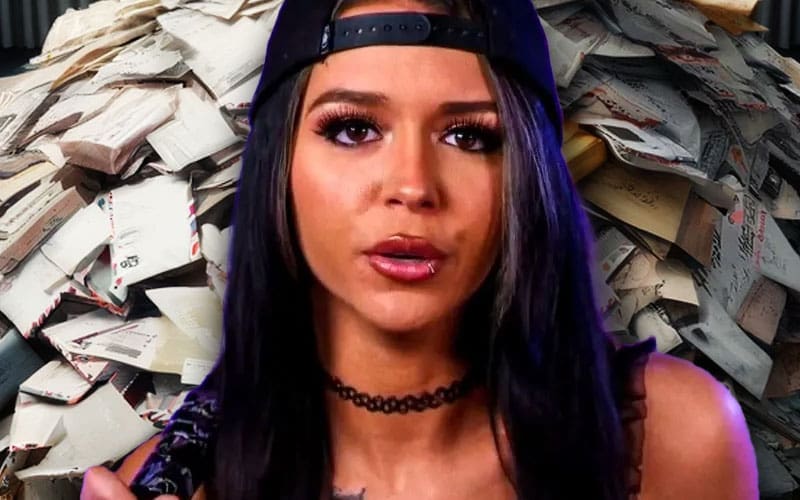 Cora Jade Requests Fans to Stop Sending Mail to Personal Address