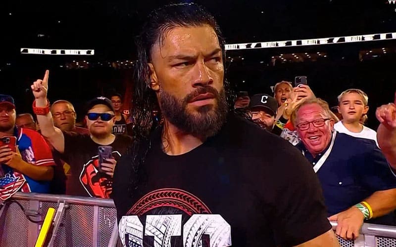 Roman Reigns Returns to Help Cody Rhodes Retain Undisputed WWE Title at SummerSlam