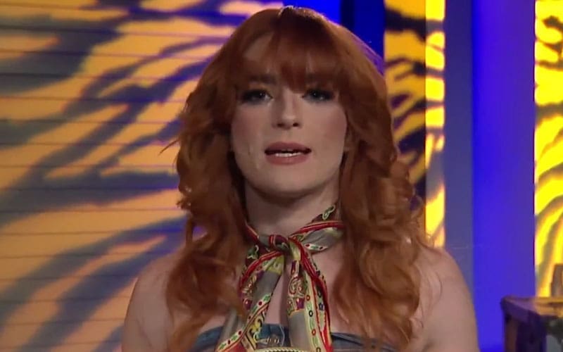 Jamie Hayter Warns Julia Hart: "I’ll Knock Her Lights Out" as Rivalry ...