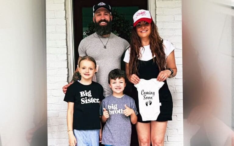 Maria Kanellis Announces She’s Expecting Third Child With Mike Bennett