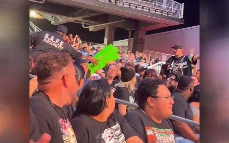 Fan’s “ICE Fears Hangman” Sign Confiscated During AEW Dynamite
