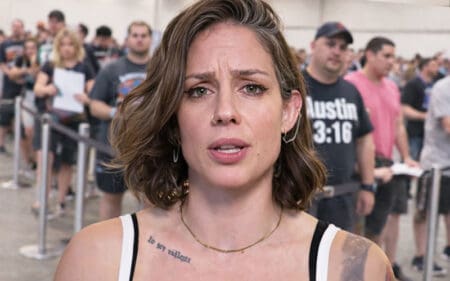 Ex-WWE Star Kaitlyn Blasts Fans for Bringing Her Leaked Private Photos ...