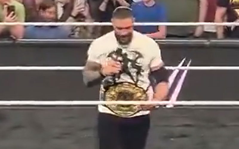 Roman Reigns Drops The OTC Act in Off-Air WWE RAW Moment With Fans