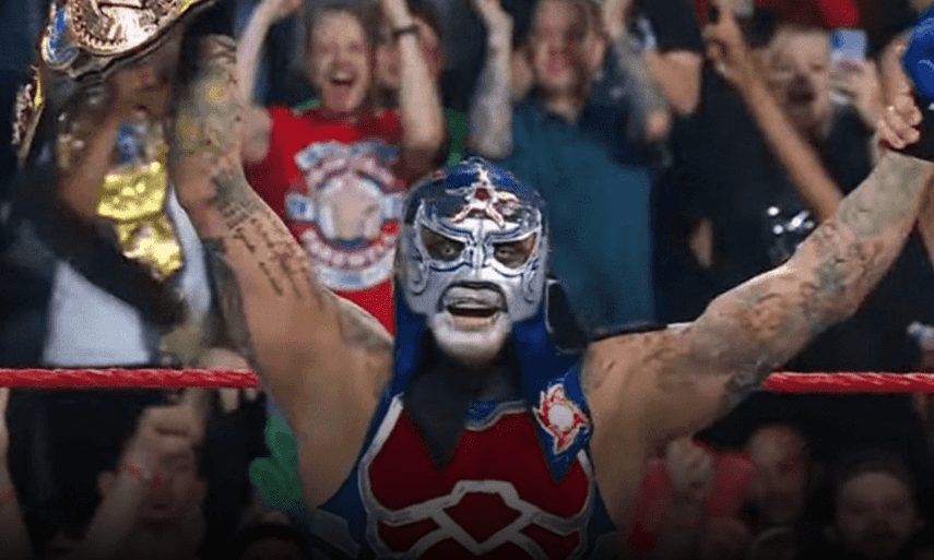 Penta Pulls Off Impressive Win To Retain IC Title At WWE Saturday Night ...